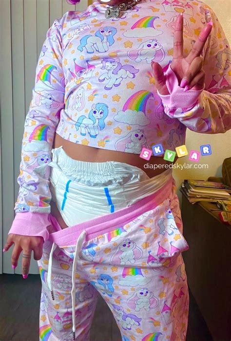 New Pajamas Perfect For A Diaper Princess 🤗🌈 R Diapersunderclothes