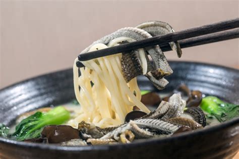 响油鳝糊 中国菜系 食品餐饮 摄影 汇图网www huitu