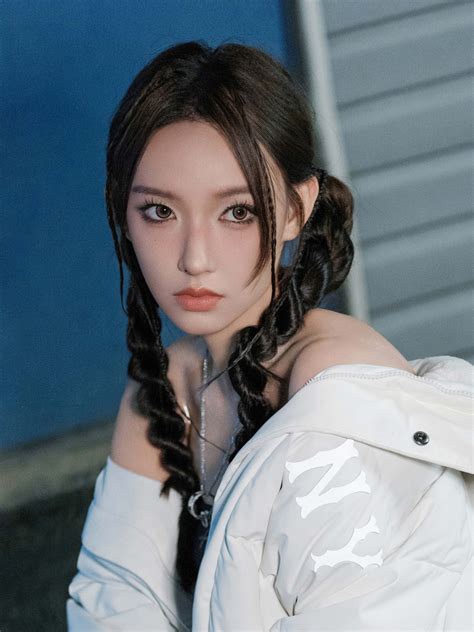 China Entertainment News Outtakes From Cheng Xiao