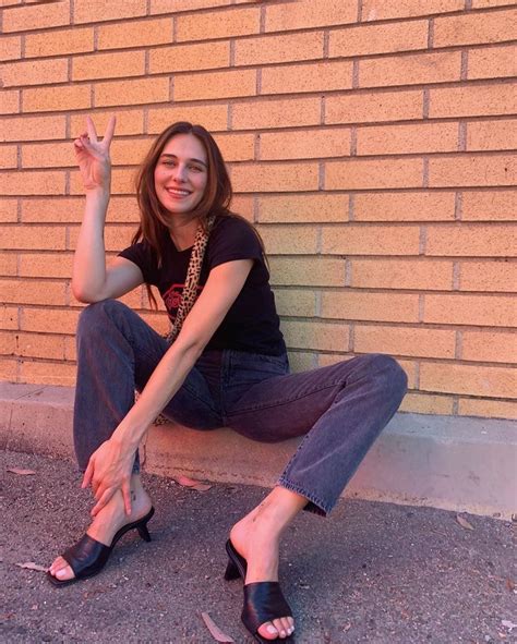 Devon Lee Carlson Feet