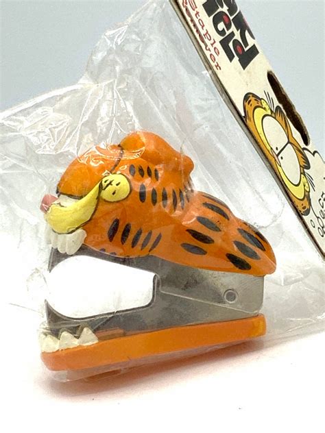 Vintage Garfield Staple Remover Cat Orange Etsy