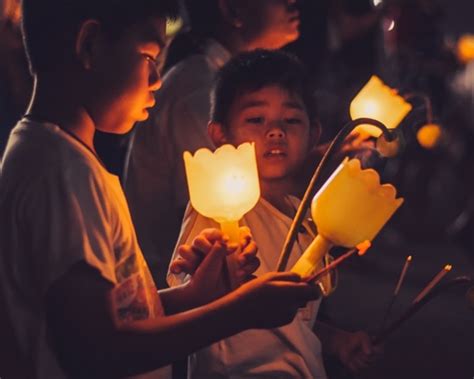 กิจกรรมเวียนเทียนวันมาฆบูชา ศูนย์ข้อมูลสารสนเทศคณะสงฆ์ภาค ๑๔