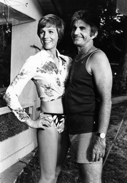 10 Sexy Julie Andrews Bikini Pics