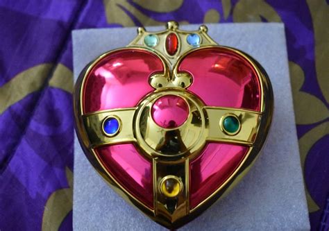 Rare Proplica Bandai Sailor Moon S Cosmic Heart Compact Brooch Light Up