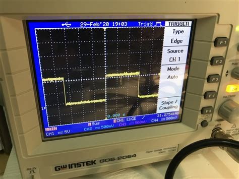 Strange Oscilloscope Pwm Reading Electronics Forum Circuits Projects And Microcontrollers
