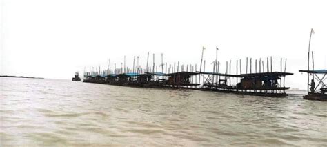 ဖျာပုံမြို့ရှိ ကျားဖောင်လုပ်ငန်းရှင်များမှ စစ်ကောင်စီရေတပ်ကို တစ်လလျှင