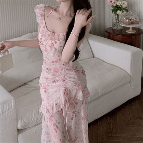 여름신상휴양지원피스 핑크 플라워 플로럴 홀터넥 오프숄더 프릴 민소매 나시 쉬폰 플레어 롱원피스 데이트룩 바캉스룩 비치룩 여행룩 여름 휴양지룩 파티룩