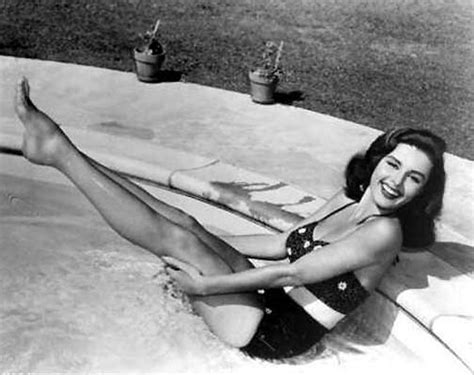 Elaine Stewart Biography Elaine Stewart