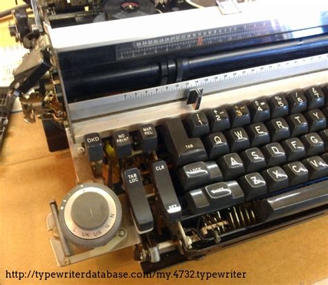 1972 Ibm Selectric Composer On The Typewriter Database