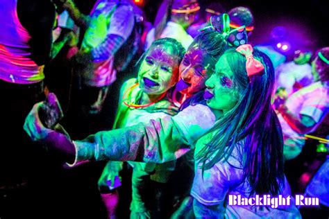 Find Blacklight Run Events Near You Glow 5k
