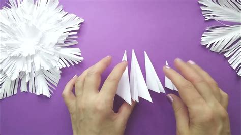 Как сделать снежинку из бумаги А4 невероятная объёмная и пышная снежинка Новогодние поделки