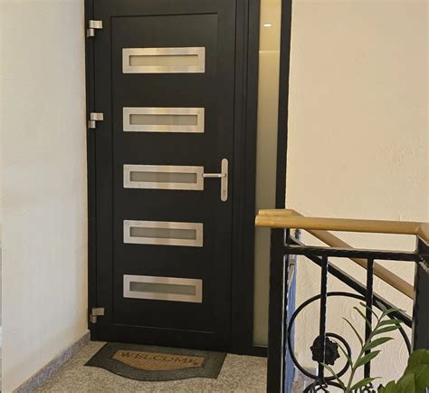 Подобрете визията енергийната ефективност и сигурността на вашия дом Панели за врати Pvc