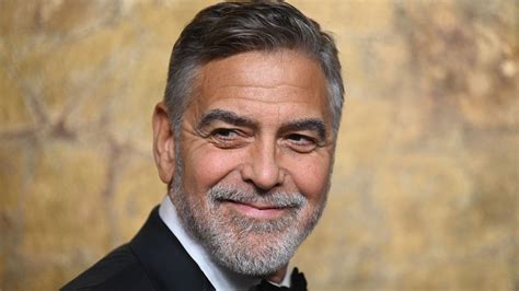 The Daily Gossip George Clooney And More Stars Are Trying To Help End