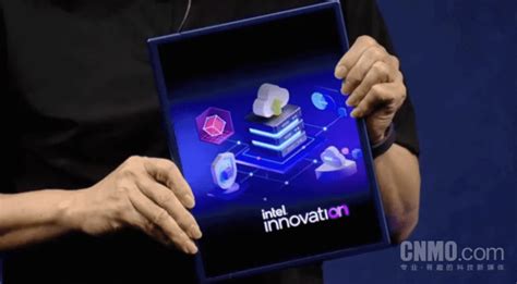 三星卷轴屏笔记本电脑放出 相关技术或用于新款手机 设计 原型 屏幕