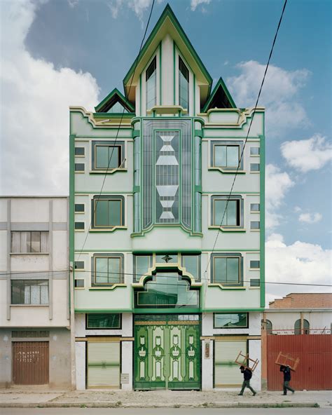 Bolivia Mansions Afraid To Live Here Urban Bolivias Death Defying
