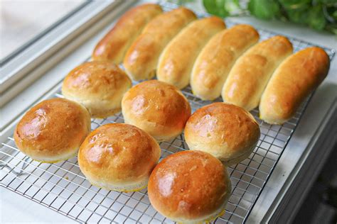 How To Make Homemade Hot Dog Buns
