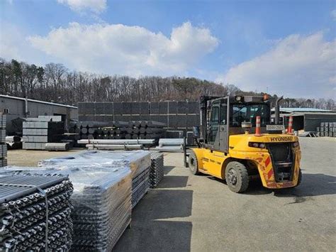 지게차 어디로 몰죠 길 안 보이는 중소기업들중처법 한숨 르포