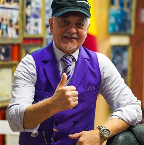 Golden Hands Preda Ilie