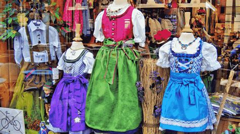 Traditional Swiss Clothing A Short Guide Switzerlanding Traditional Swiss Clothing A Short Guide Switzerlanding