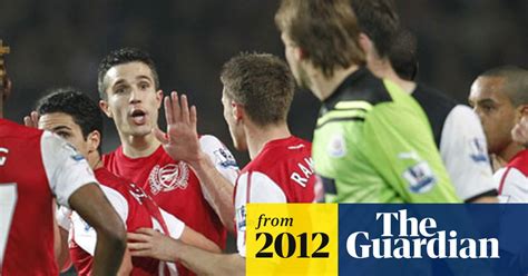 Robin Van Persie Not A Good Person Says Newcastles Jonas Gutiérrez