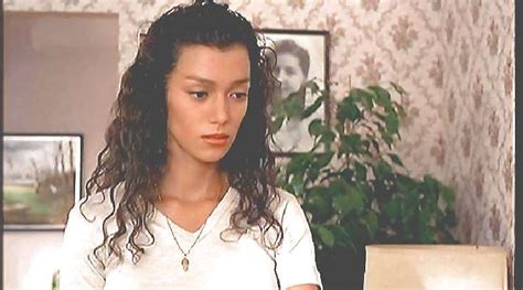 Голая Табата Кэш в Rai