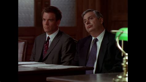 Auscaps Michael Weatherly Shirtless In Ally Mcbeal 4 01 Sex Lies And Second Thoughts