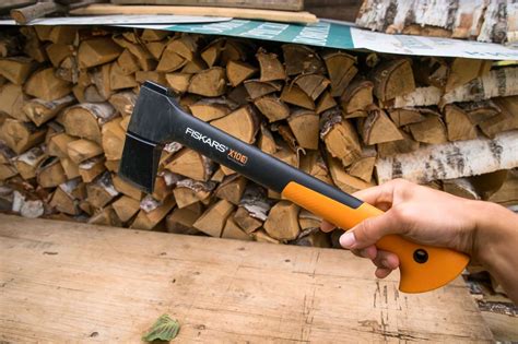 Обзор FISKARS X10 S. Финский топор с 25-летней гарантией