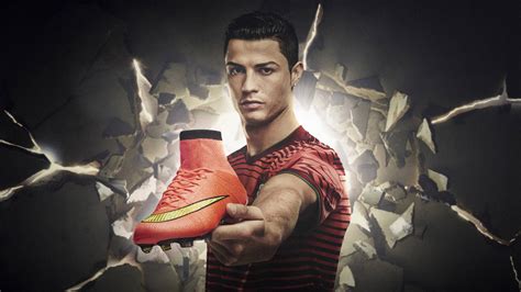 100 4k Football Wallpapers