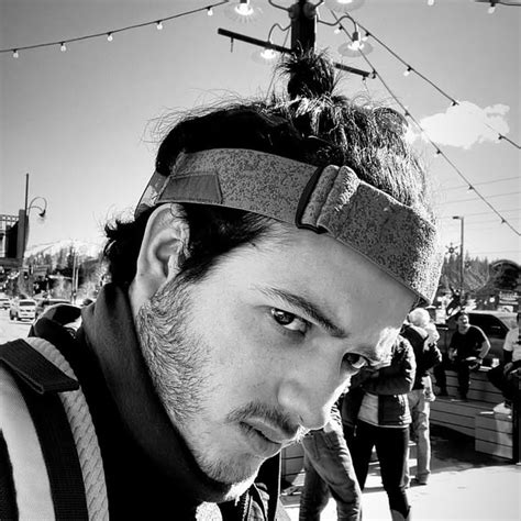 Romanro Robertoromandiaz On Threads