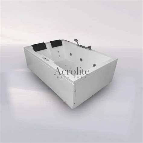 White Jacuzzi Massage Bathtub At Rs 85000 In Agartala Id 2849606386733