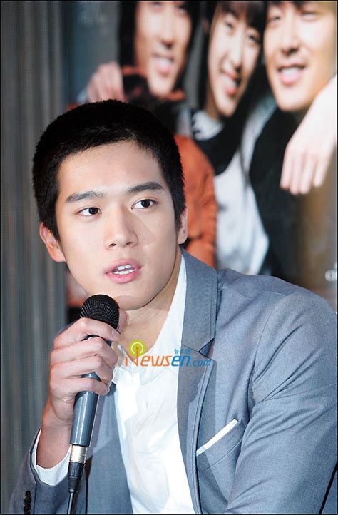 포토엔 하석진 드라마도 많은 시청바랍니다