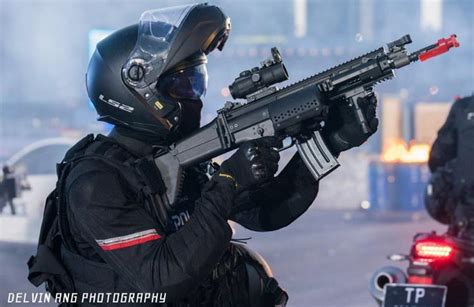 Rapid Deployment Force Rdf Of The Singapore Police Force During A Demonstration [720×470] R