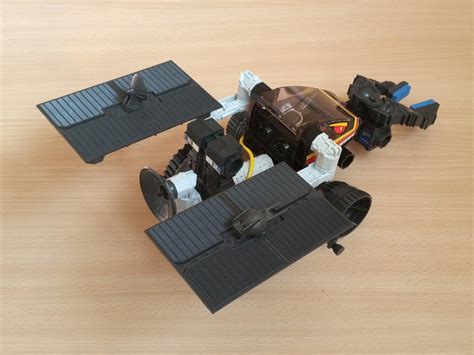 Robotix R1050 Série Tyrannix Les Archives De Joe