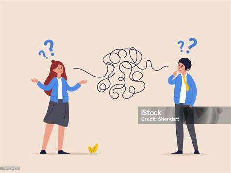 잘못된 의사 소통 개념입니다 오해는 업무에 혼란을 일으키고 불분명 한 메시지와 정보를 잘못 전달하고 지저분한 혼란을 겪는 사업가 얽힌 전화선은 다른 사람들을 혼란스럽게