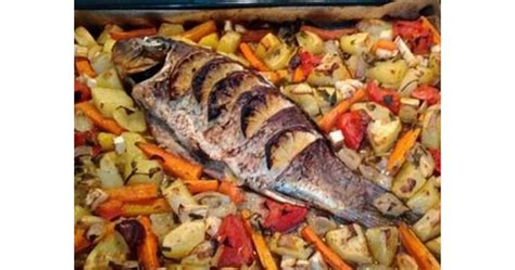 Пъстърва със зеленчуци на фурна