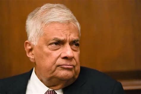 තැපැල් සේවක වෘත්තීය සමිති 22ක් අඛණ්ඩ වර්ජනයක ලිපි ලක්ෂ 5ක් තැපෑලේ ගොඩ ගැසෙයි Bbc News සිංහල