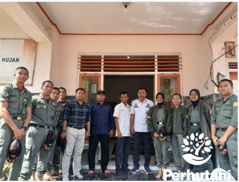 Perhutani Perhutani Kph Jember Terima 33 Siswa Smk Kehutanan Negeri