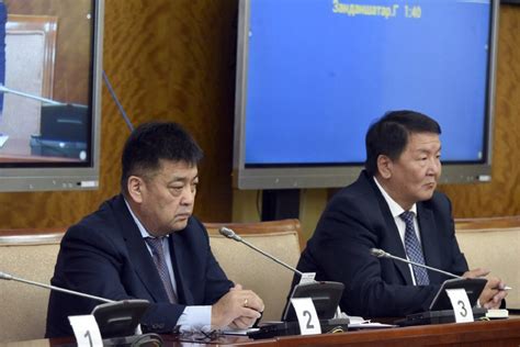 П Дэлгэрнаран Сонгуулийн саналын хуудсыг туршиж эхэлсэн