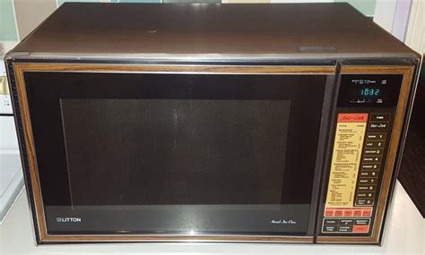 Vintage Microwave Oven 1981 Litton Meal In One Huge Gigantic Radar