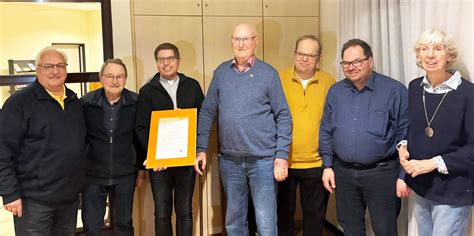 Manfred Janusch Erhält Kolping Ehrenzeichen Für Jahrzehntelanges Engagement Kolpingwerk