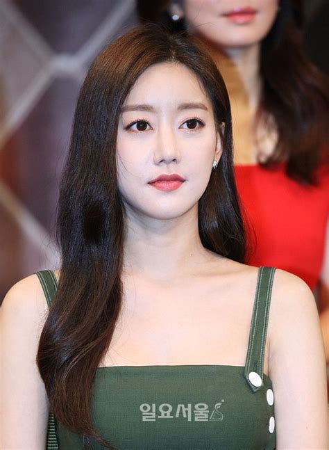 レインボー Rainbow 레인보우 丞芽 오승아 スンア Rainnous Seunga Kpop Kdrama Girl Actress Singer