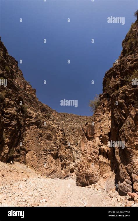 Ancient Natual Gate Pass Iron Gate History Of Alexander The Great