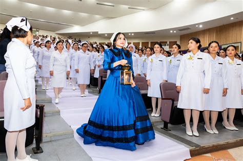 พิธีมอบขีด หมวกพยาบาล เข็มสถาบัน มหาวิทยาลัยวลัยลักษณ์ และพิธีมอบประกาศนียบัตรผู้ช่วยพยาบาล