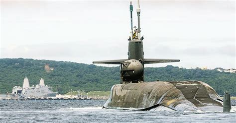 美 세계 최대 핵 잠수함 공개北 추가 핵 실험 경고