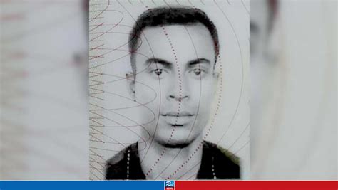 ঢাবি এলাকায় গাছে ঝুলন্ত ব্যক্তির বাড়ি মুন্সিগঞ্জ যা জানালেন ছোট ভাই