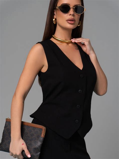 Чорний лляний костюм з довгою спідницею 14627 за 1427 грн купити з колекції Pink Dream