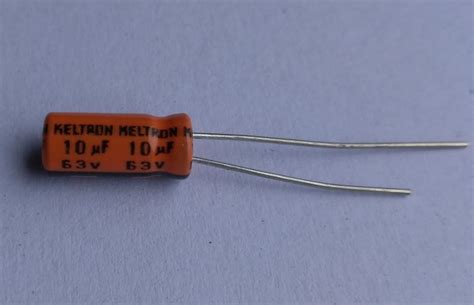 10uF 63V Electrolytic Capacitor 3 Pieces Pack Prayog India