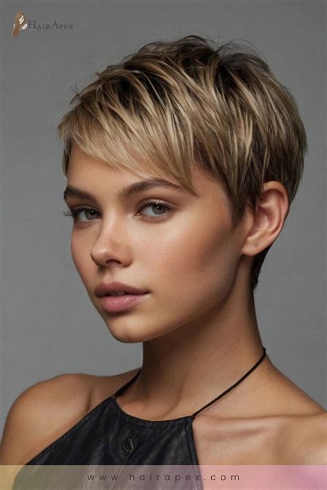 27 Stunning Haircuts That Make Thin Fine Hair Look Voluminous