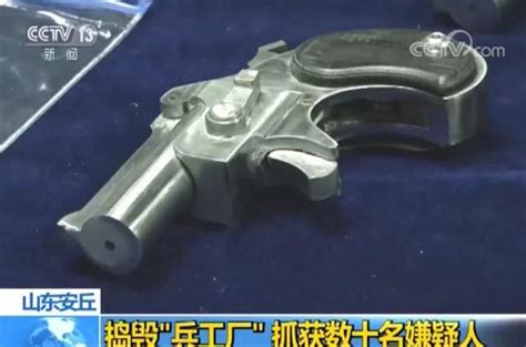 危险 “玩具枪”稍加改装就变成真枪 幸亏及时破案 新闻频道 央视网