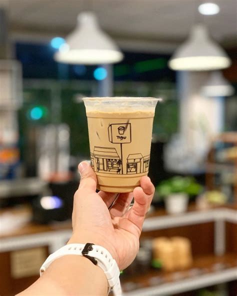 Jakarta Es Kopi Susu Under Usd For Caffeine Lovers On A Budget